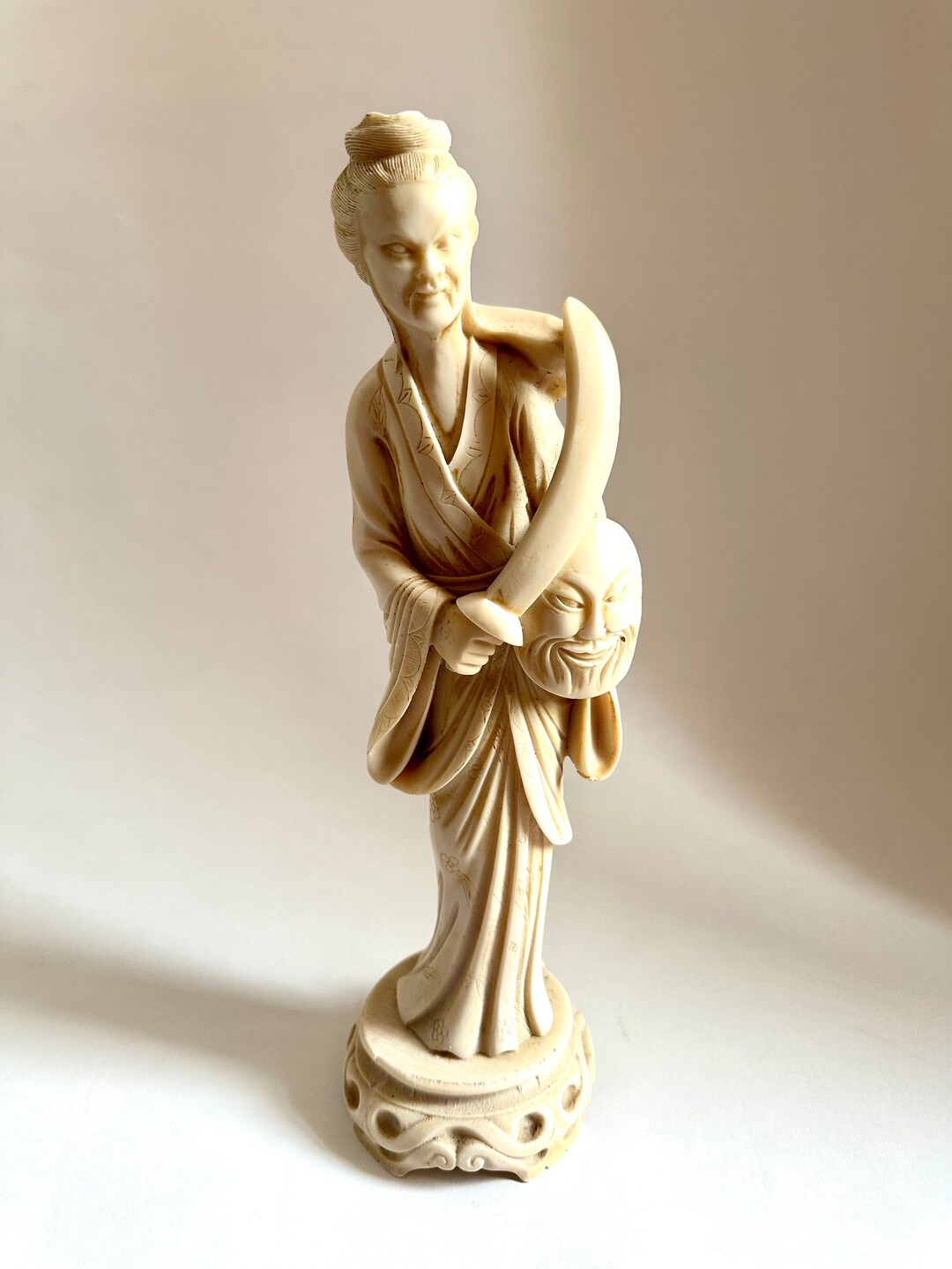 Vintage Chinese Warrior Man Resin. Asian Figurines Chinoiserie Statues ...