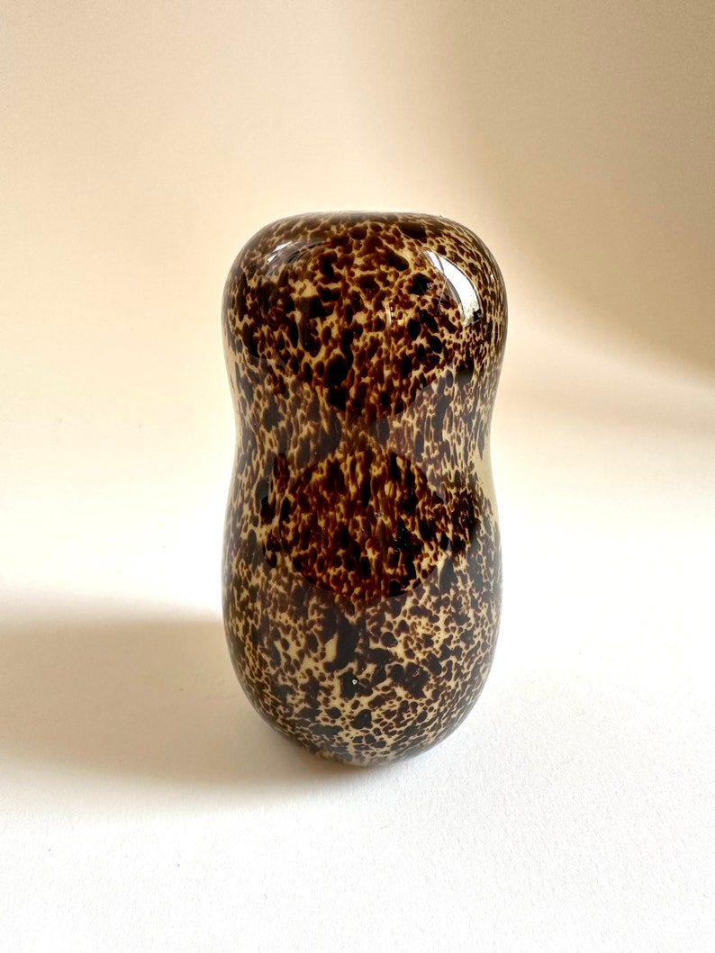 Wedgwood Art Glass Handmade Speckled Owl Paperweight Figurine - Etsy