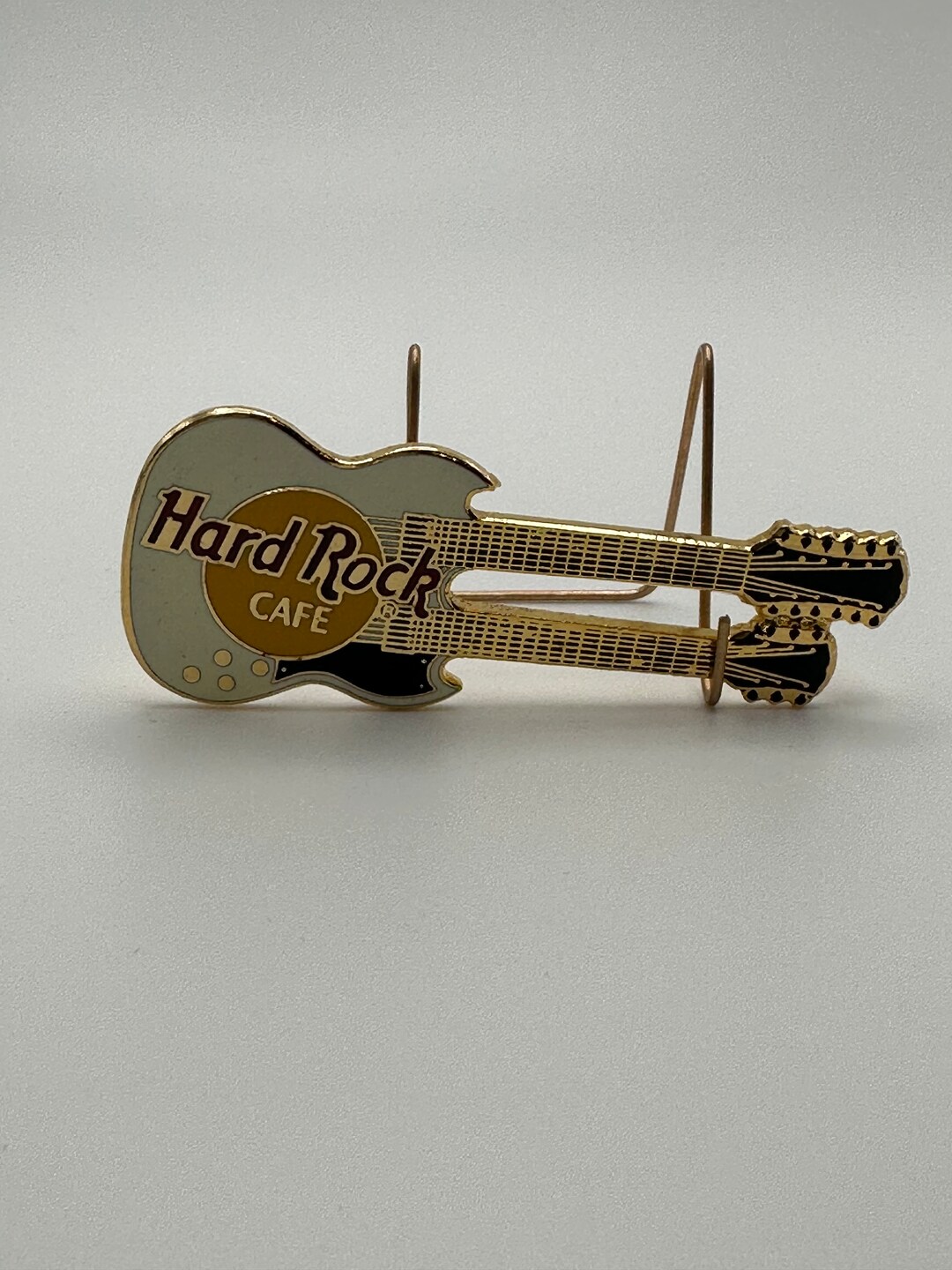 Vintage Hard Rock Cafe Double Neck Guitar Collectible Pin, HRC White ...