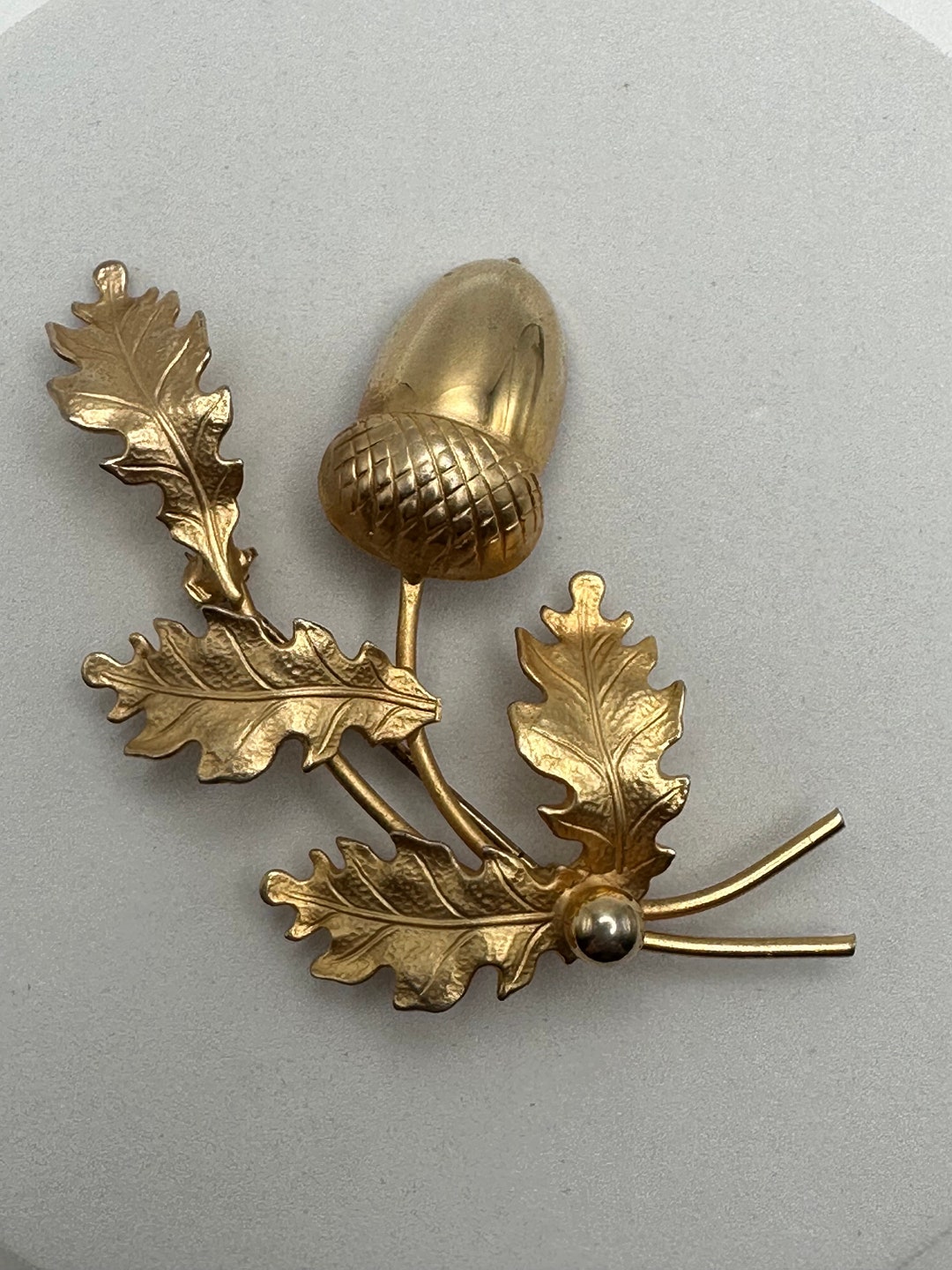 Vintage Acorn Gold Tone Brooch, Shiny Acorn With Leaves Pin - Etsy