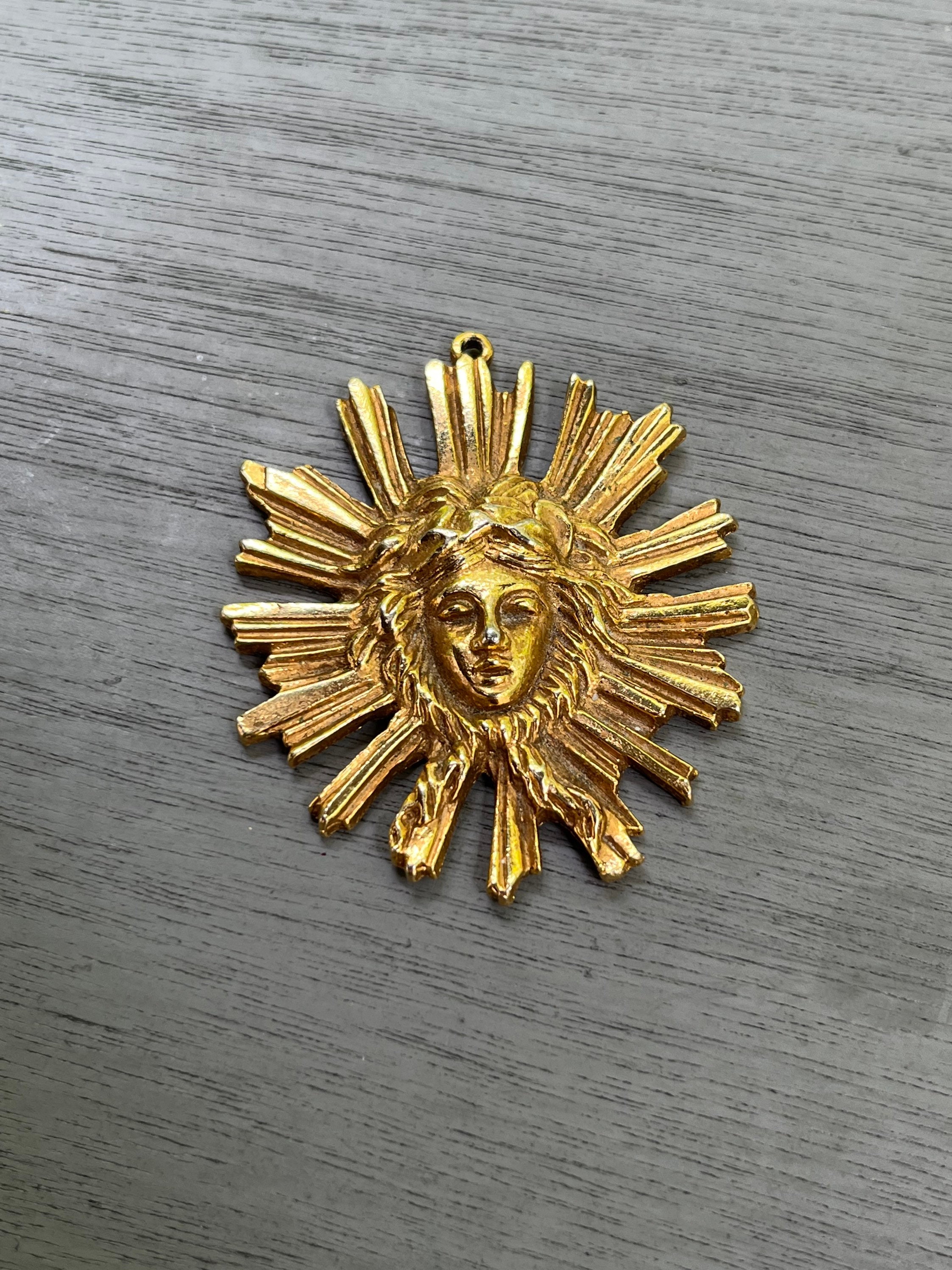 Louis Xiv Sun King Emblem