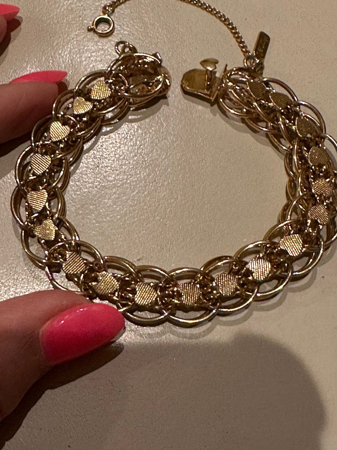 Monet Pristine HEART LINK Gold Tone Charm Bracelet, Vintage 1960’s ...