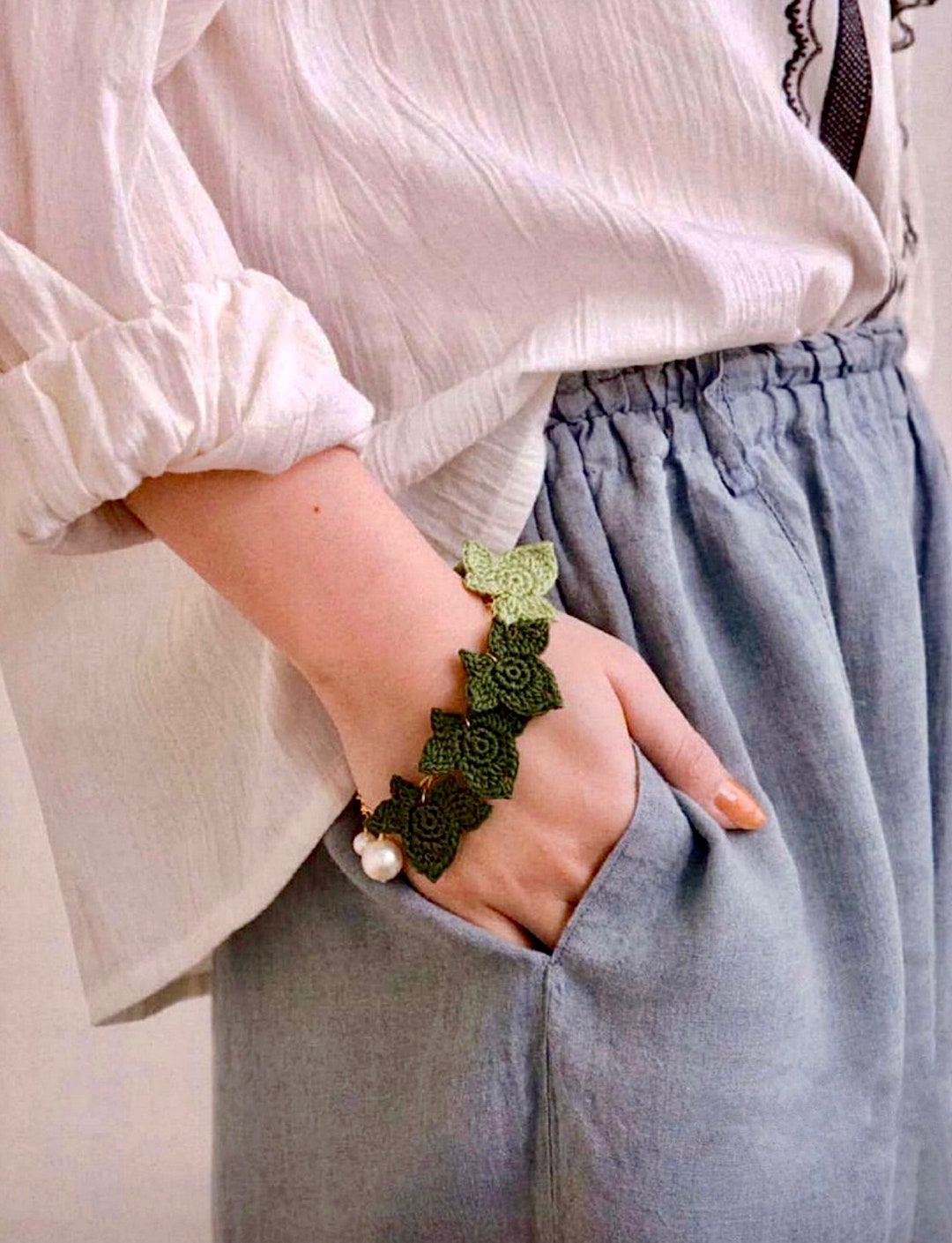 Crochet Maple Leaf Bracelet Pattern: Floral Jewelry Accessories (PDF ...