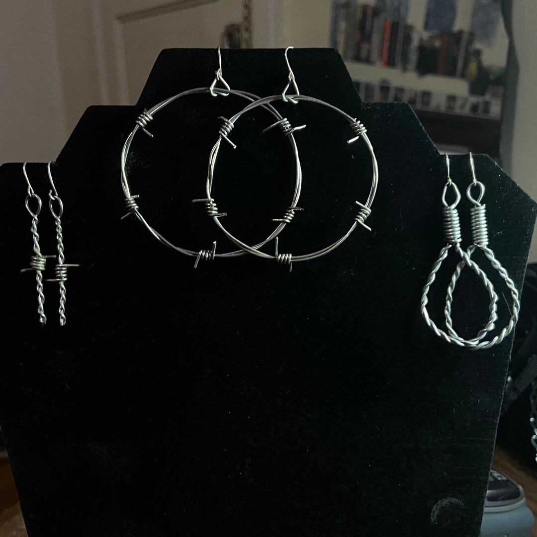 Barbwire/noose Earrings - Etsy