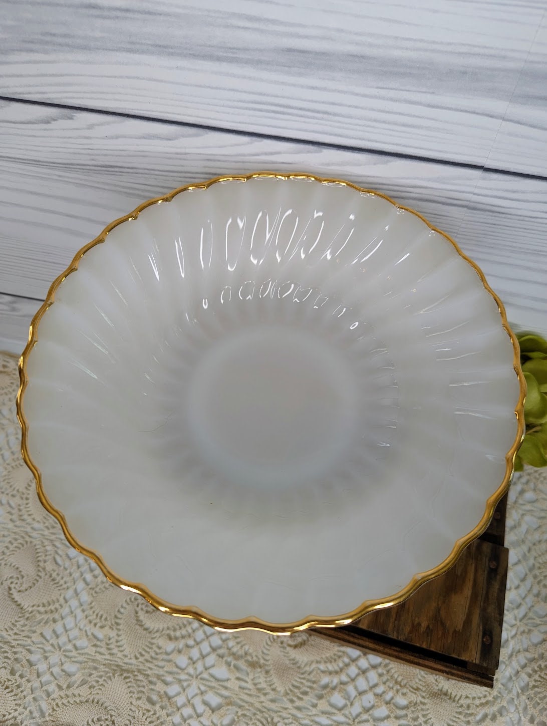 Vintage Anchor Hocking Milk Glass Bowl With Gold Rim - Etsy