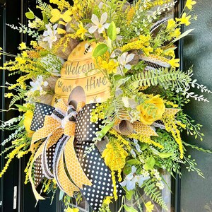 Bee Wreath, Bee Decor. Front Door Decor, Spring Wreath, Summer Wreath ...