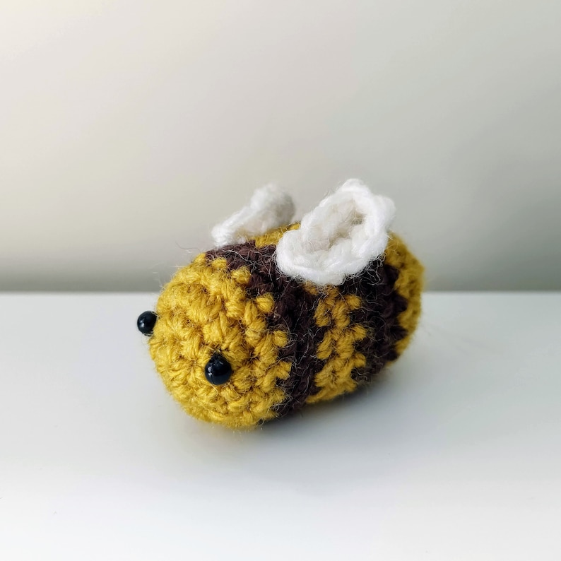 Bumblebee Crochet Pattern UK/US Terms (PDF Pattern Only) - Etsy