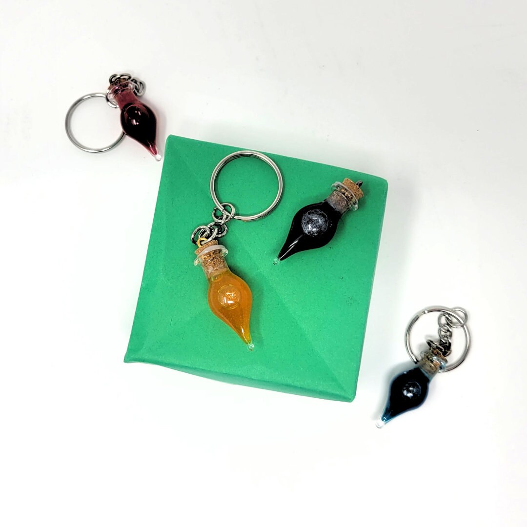 Teardrop Potion Bottles Shifting Colour Spell Charms Keychain ...