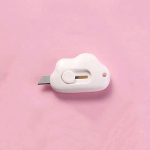 Cute Trendy Cloud Box Cutter, Mini Paper Cutter, Retractable, Kawaii ...
