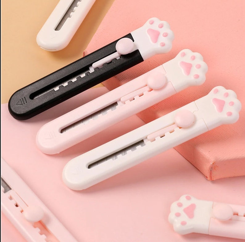 Kawaii Cute Cat Mini Paw Box Cutter, Retractable Safety Tool, Utility ...