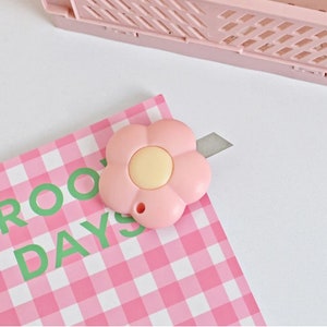 Trendy Flower Box Cutter, Mini Dog Box Cutter, Craft Knife, Floral ...