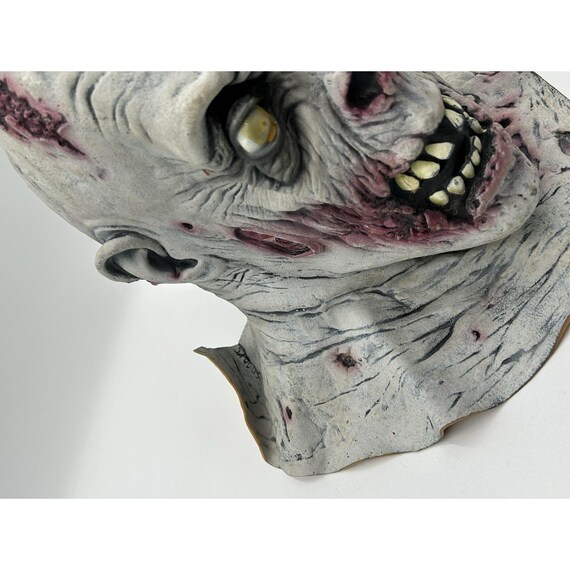 1989 Death Studios Dead Classic Zombie Halloween Mask… - Gem