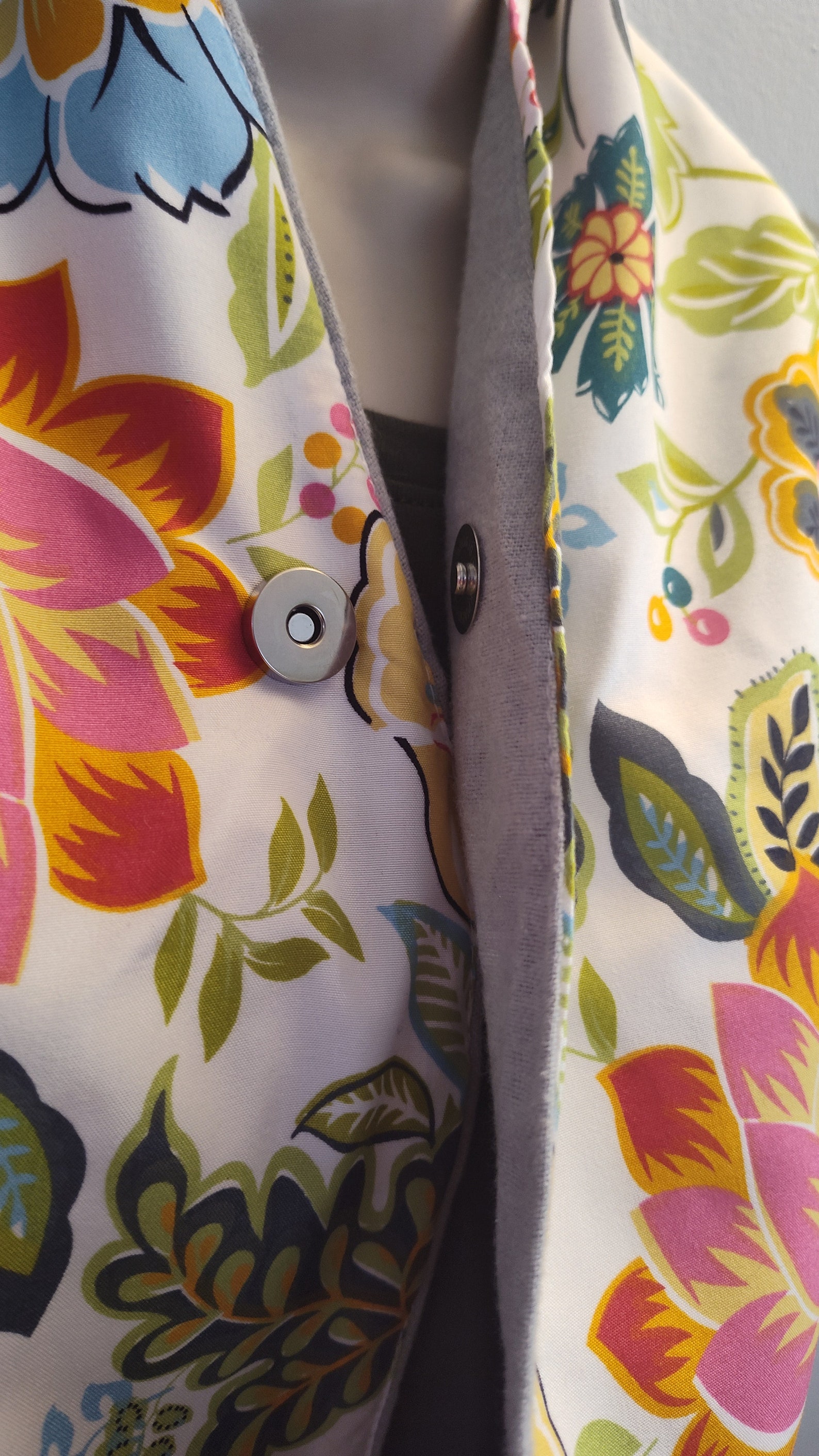 Adult Bib Floral Scarf Dining Scarves, Clothing Protectors . Reversible ...