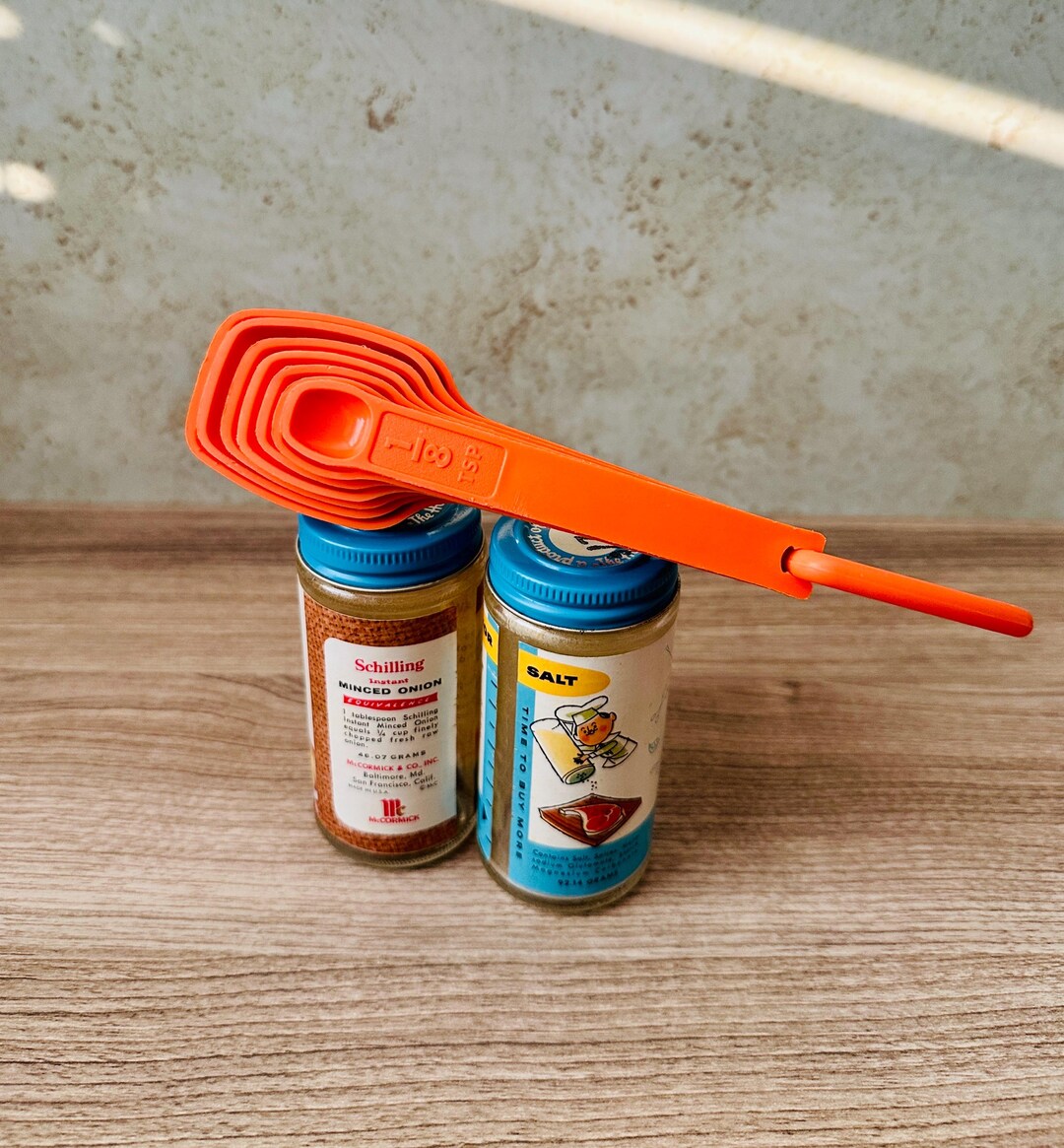 Tupperware Measuring Spoons Tangerine Orange Complete Set of 7 Vintage ...