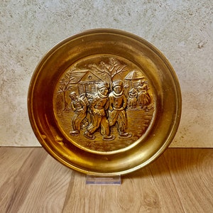 Vintage Peerage Brass Plate Wall Decor Made in England Pearson Page ...