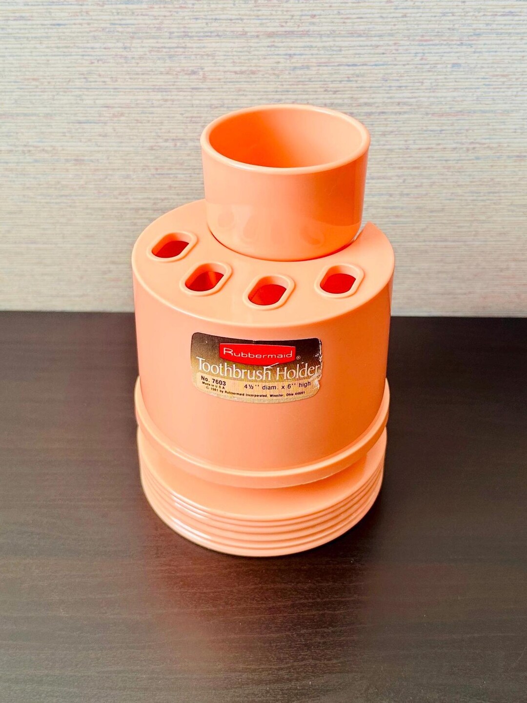 1981 Rubbermaid Toothbrush Holder With Cup; Vintage Toothbrush Holder ...