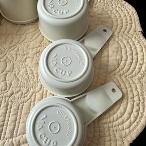 Tupperware White Measuring Cups Complete Set of 6 Vintage Vtg Retro ...