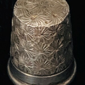 Antique Victorian Charles Horner Sterling Silver Flower Engraved Sewing ...