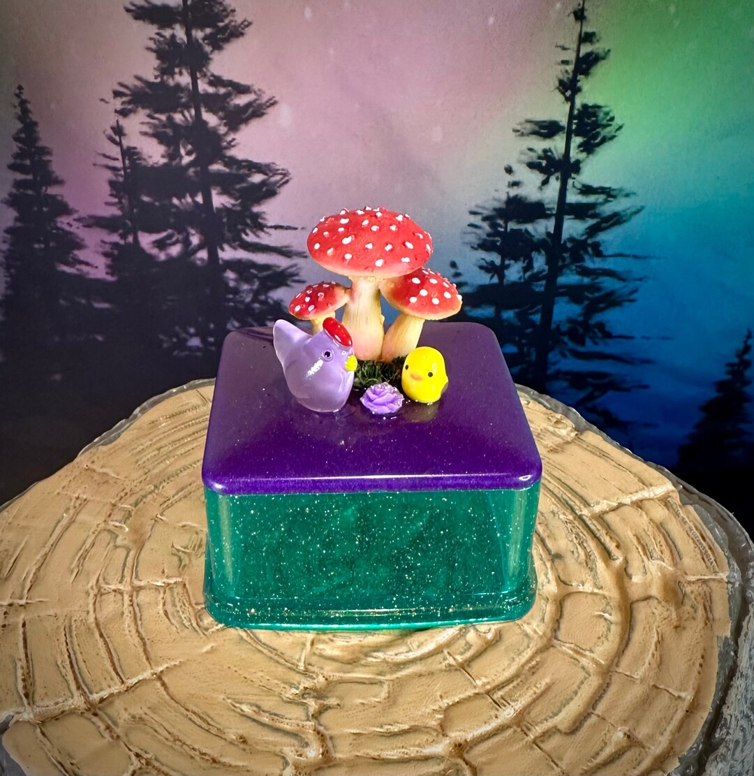 Cottage Core Chicken and Mushroom Trinket Box / Handmade - Etsy