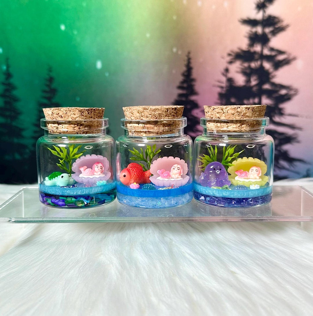 Miniature Mermaid Grotto Desk Pet / the Original Tiny Terrarium Buddies ...