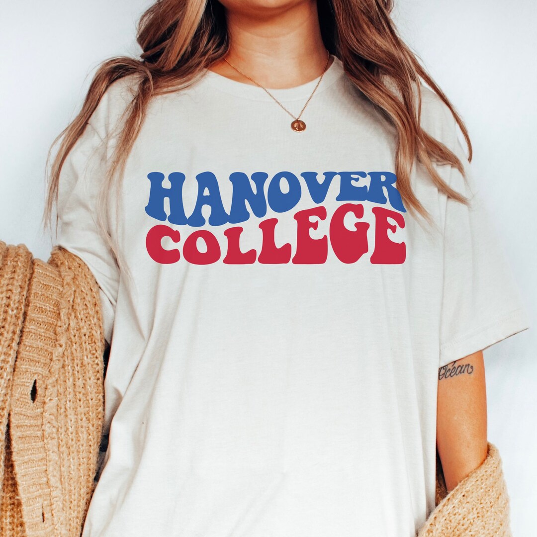 Premium College T-shirts / Custom Christmas Gift / Personalized School ...