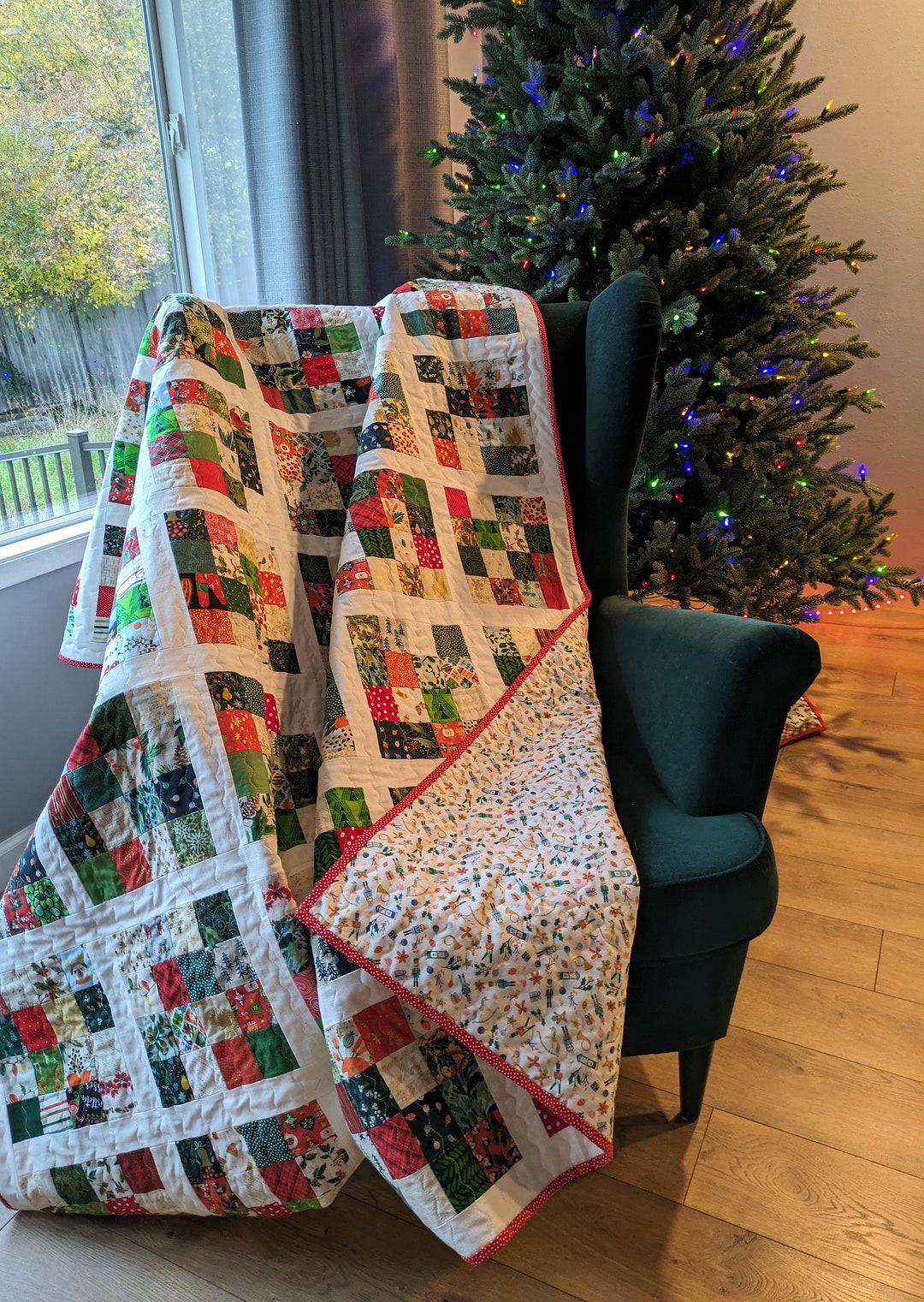 Scrappy Christmas Throw Quilt / Handmade Patchwork Throw Quilt ...