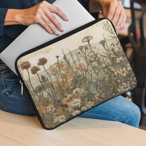 Vintage Aesthetic Laptop Sleeve | Cottagecore & Floral Design | Cute ...