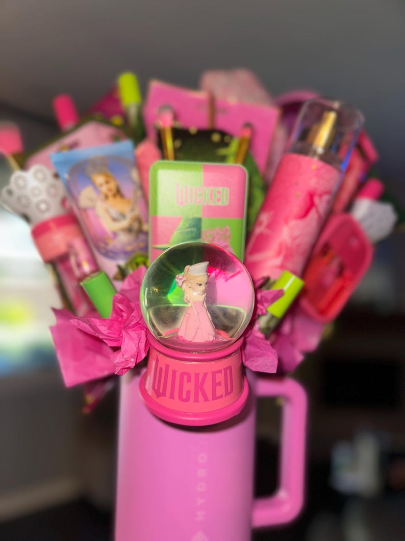 Wicked Hydrojug Bouquet - Glinda - Etsy
