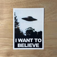 Alien Meme Subtitle Sticker | Television Show, Scully, Mulder ...