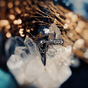 Crow Skull and Aura Glass .925 Sterling Silver Ring Size 6 - Etsy