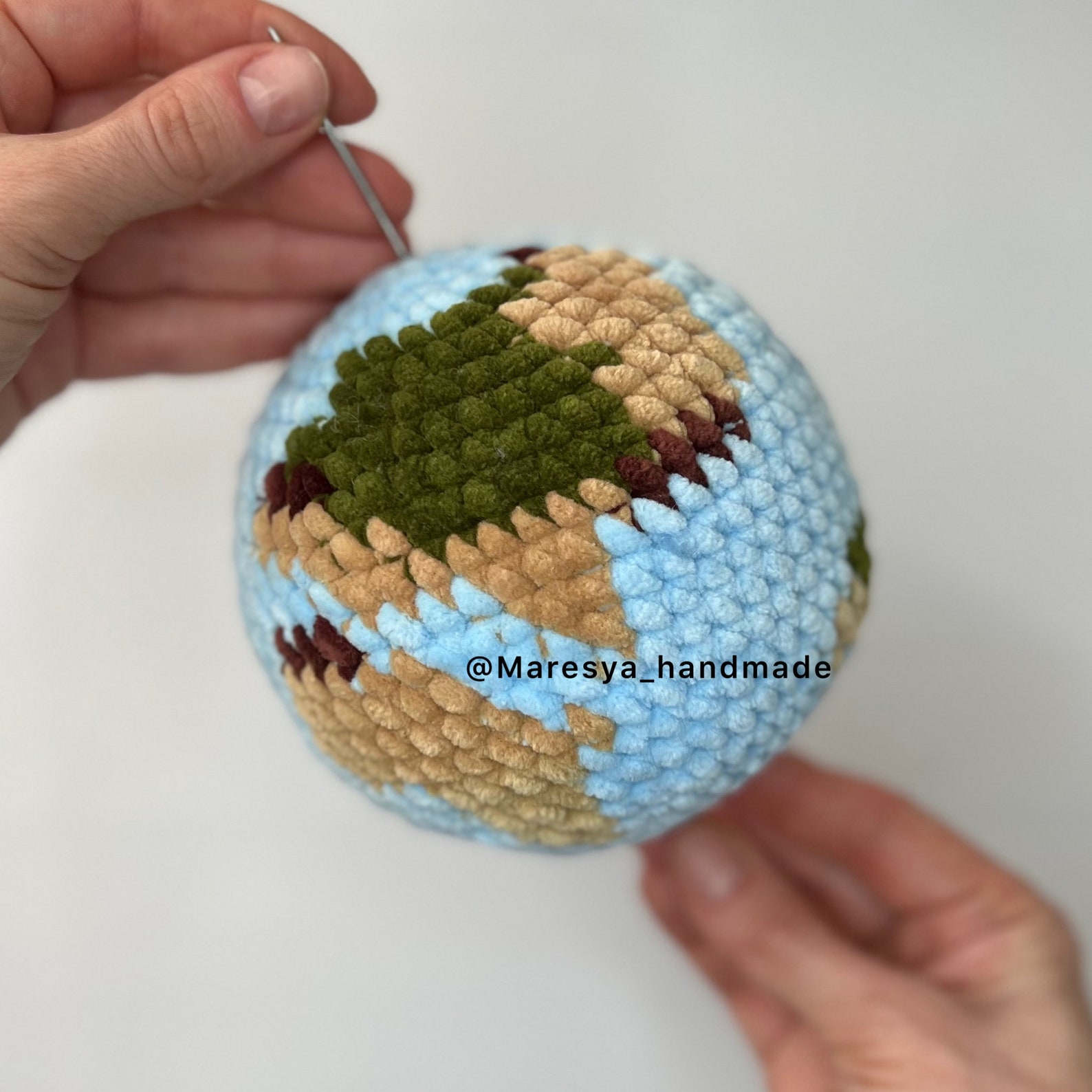 Crochet Pattern Globe, World, Planet Earth PDF Tutorial Amigurumi Globe ...