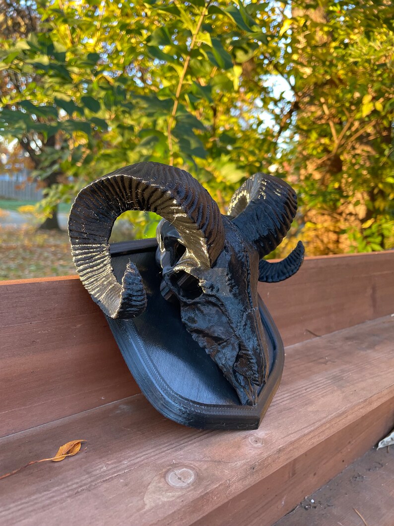 Real Style Ram Skull With Horns V2 Emblem Fits 2013+ RAM Pickup Grill ...