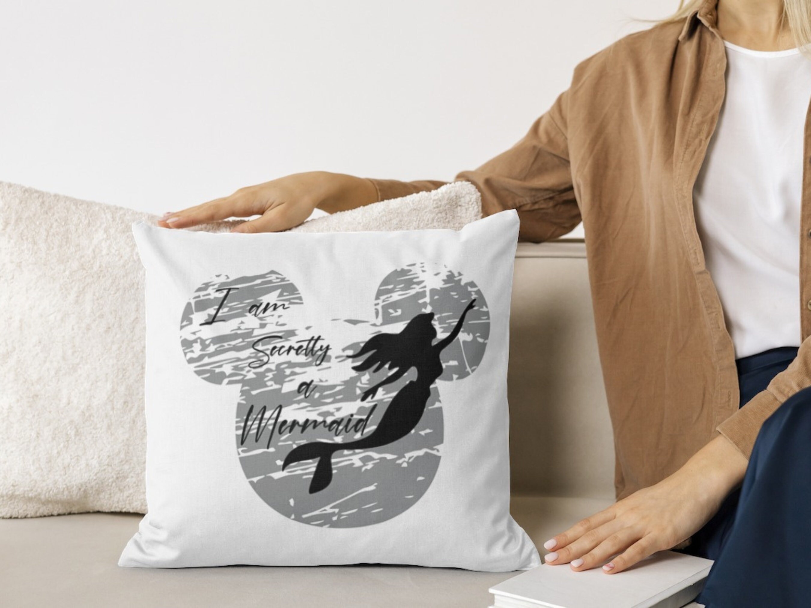 I Am Secretly a Mermaid Svg Cute Mermaid Svg Mermaid Png - Etsy