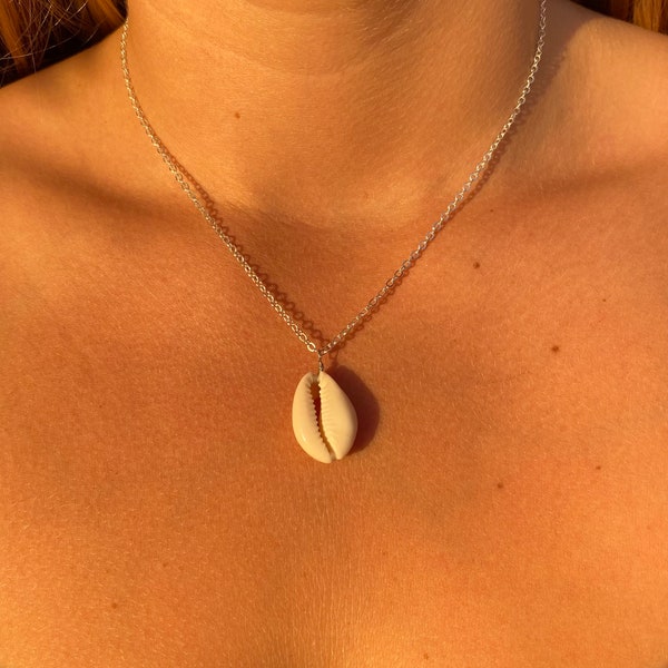 Cowrie Shell Necklace - Etsy
