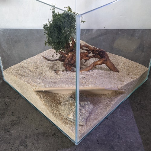 Pyramid Corner Underground Cave for Aquarium - Etsy