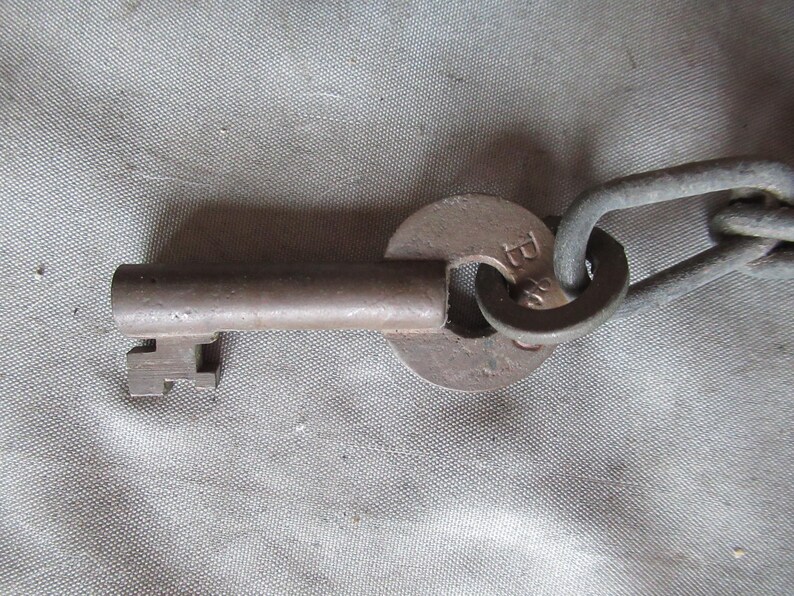 B&O Baltimore and Ohio Vintage Adlake Lock With Chain, Key. - Etsy