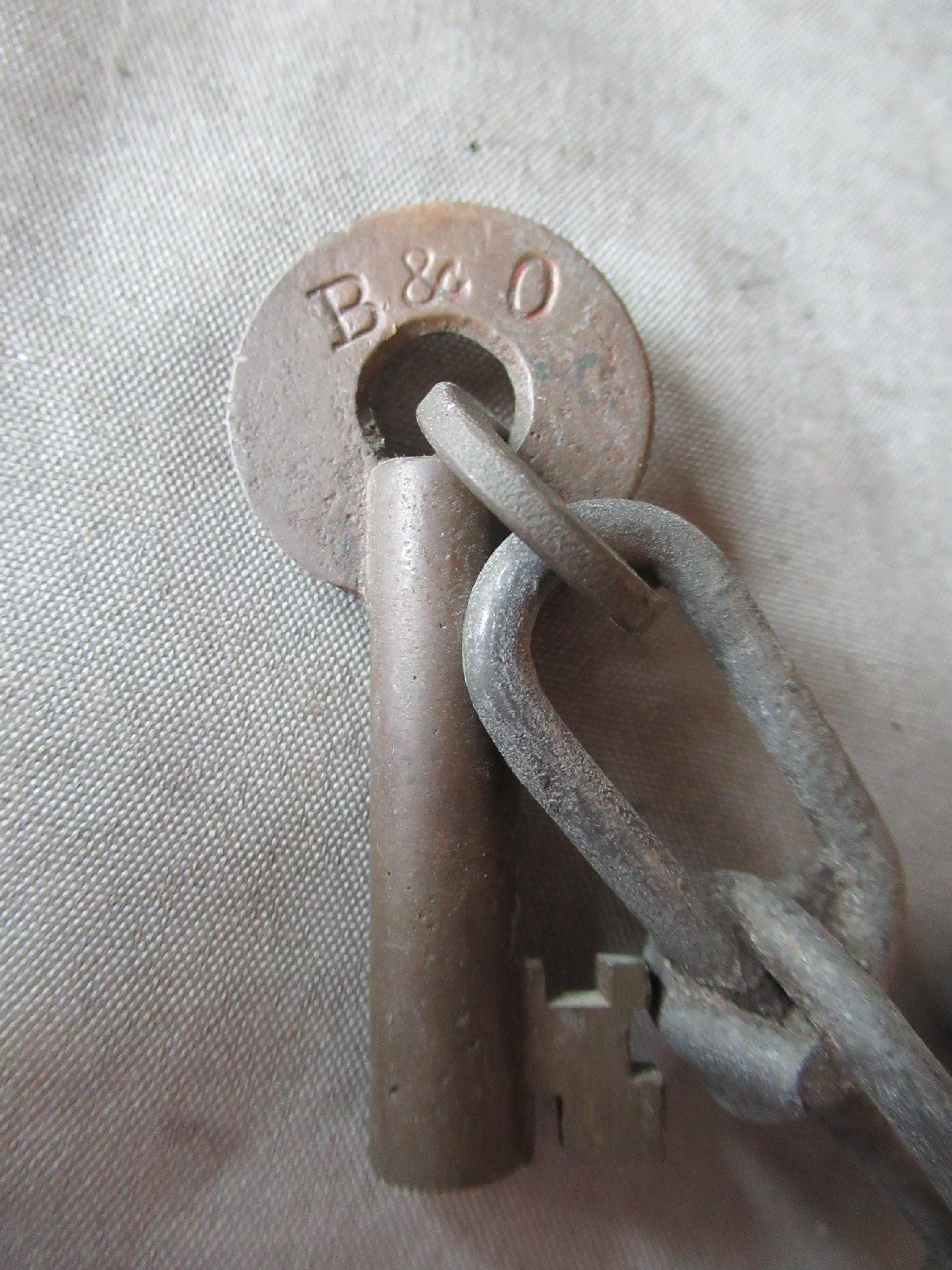 B&O Baltimore and Ohio Vintage Adlake Lock With Chain, Key. - Etsy