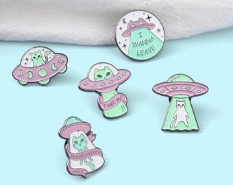 Alien Spacecraft Pin - Etsy