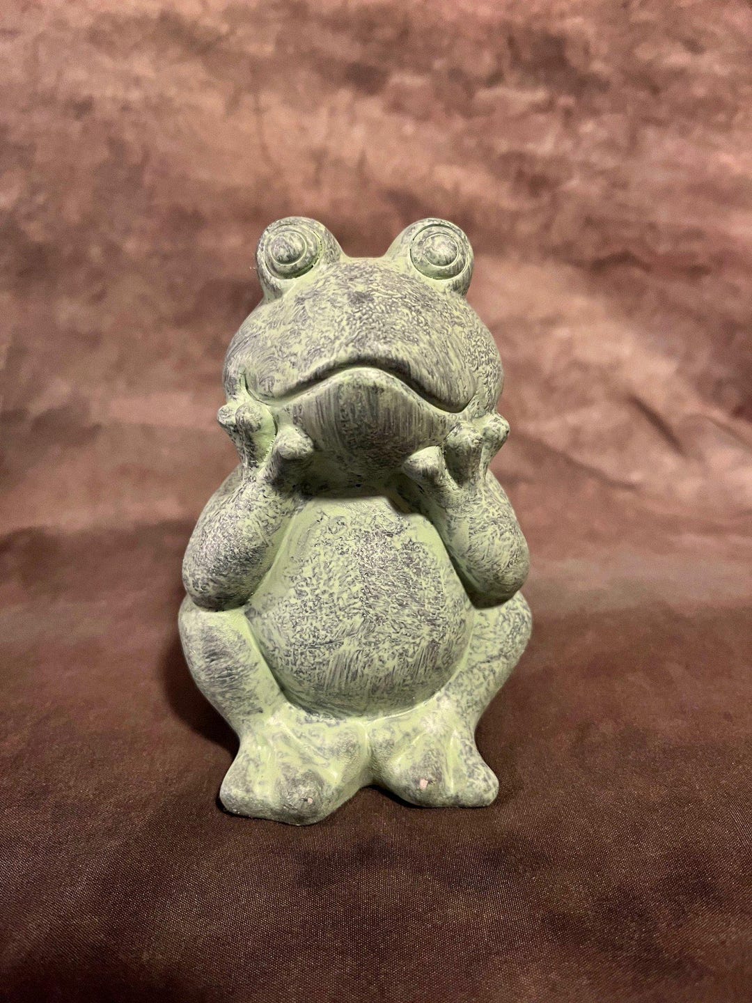 Latex Sitting Frog Concrete or Plaster Mold- Latex Mold - Etsy