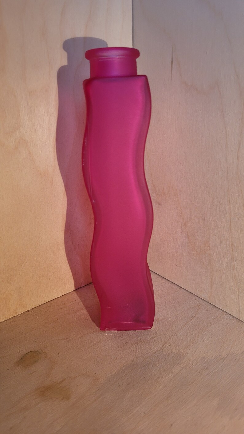IKEA 90s Design Vase Skämt Retro Red Green Gold Orange Blue Turqoise ...