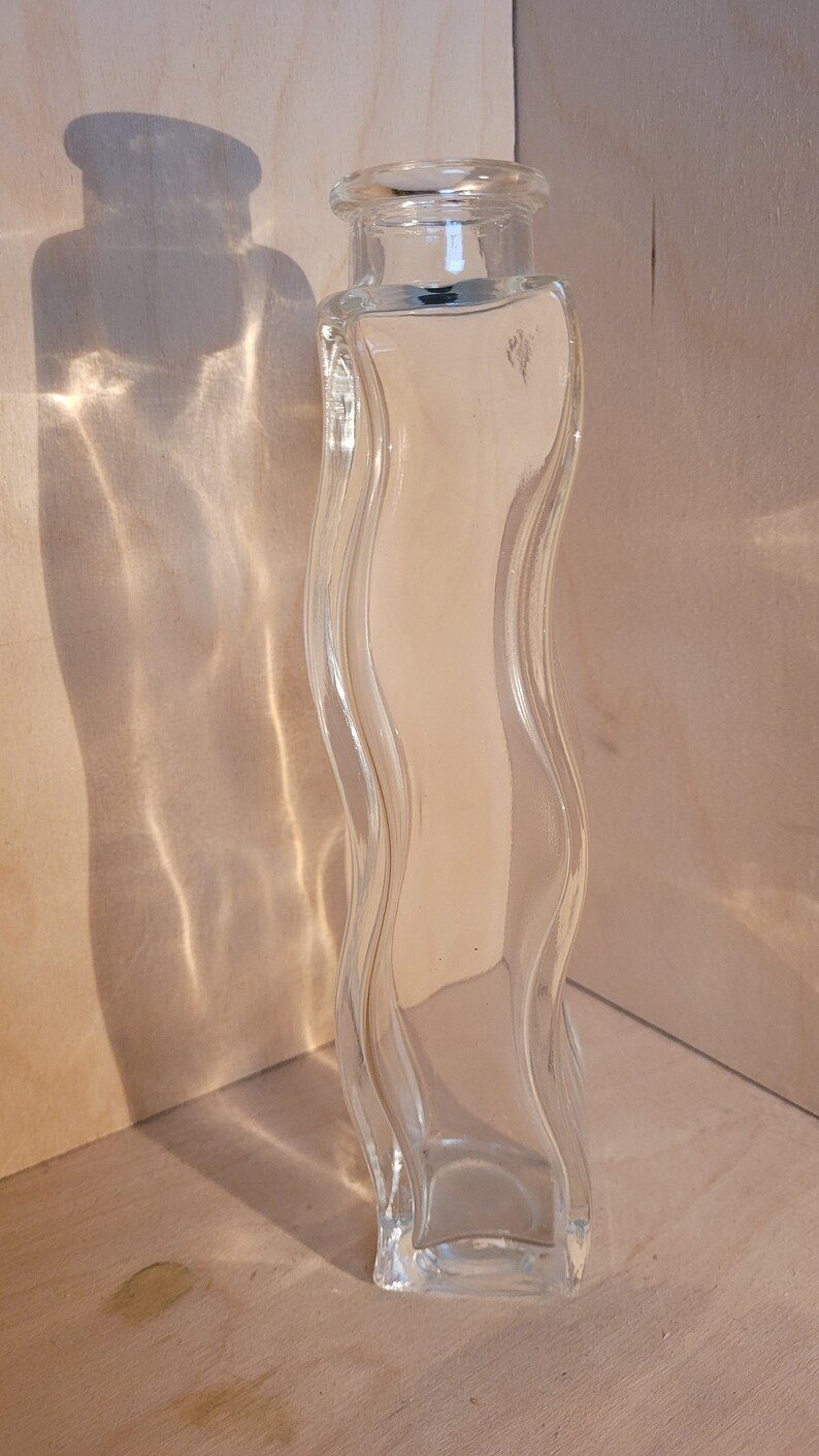 IKEA 90s Design Vase Skämt Retro Red Green Gold Orange Blue Turqoise ...
