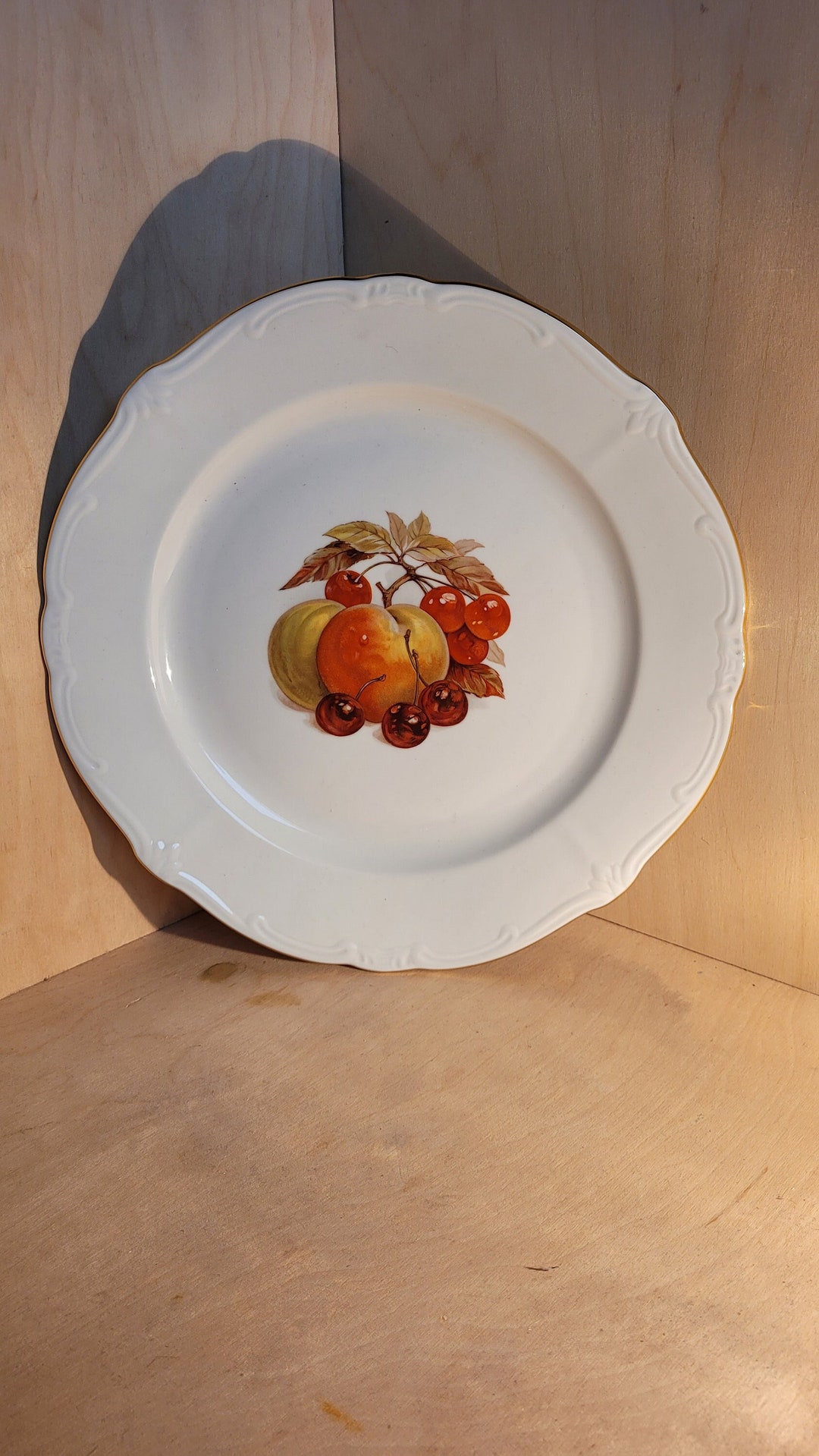 Weimarer Porzellan Decorative Plate With Variety of Fruits Apple ...