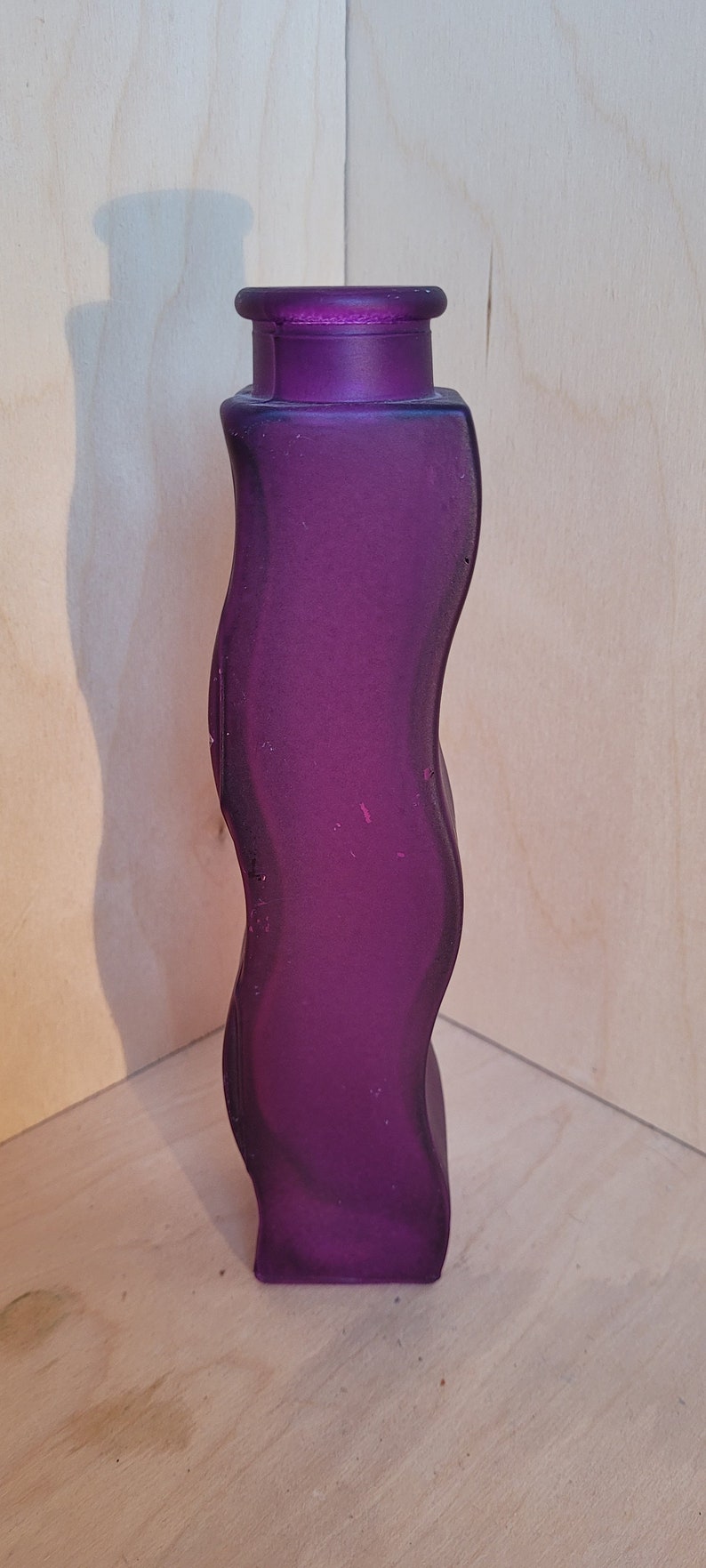 IKEA 90s Design Vase Skämt Retro Red Green Gold Orange Blue Turqoise ...