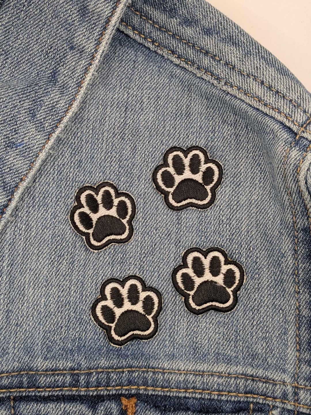Paw Print Machine Embroidered Patch Set of Four Great to Sew Onto ...