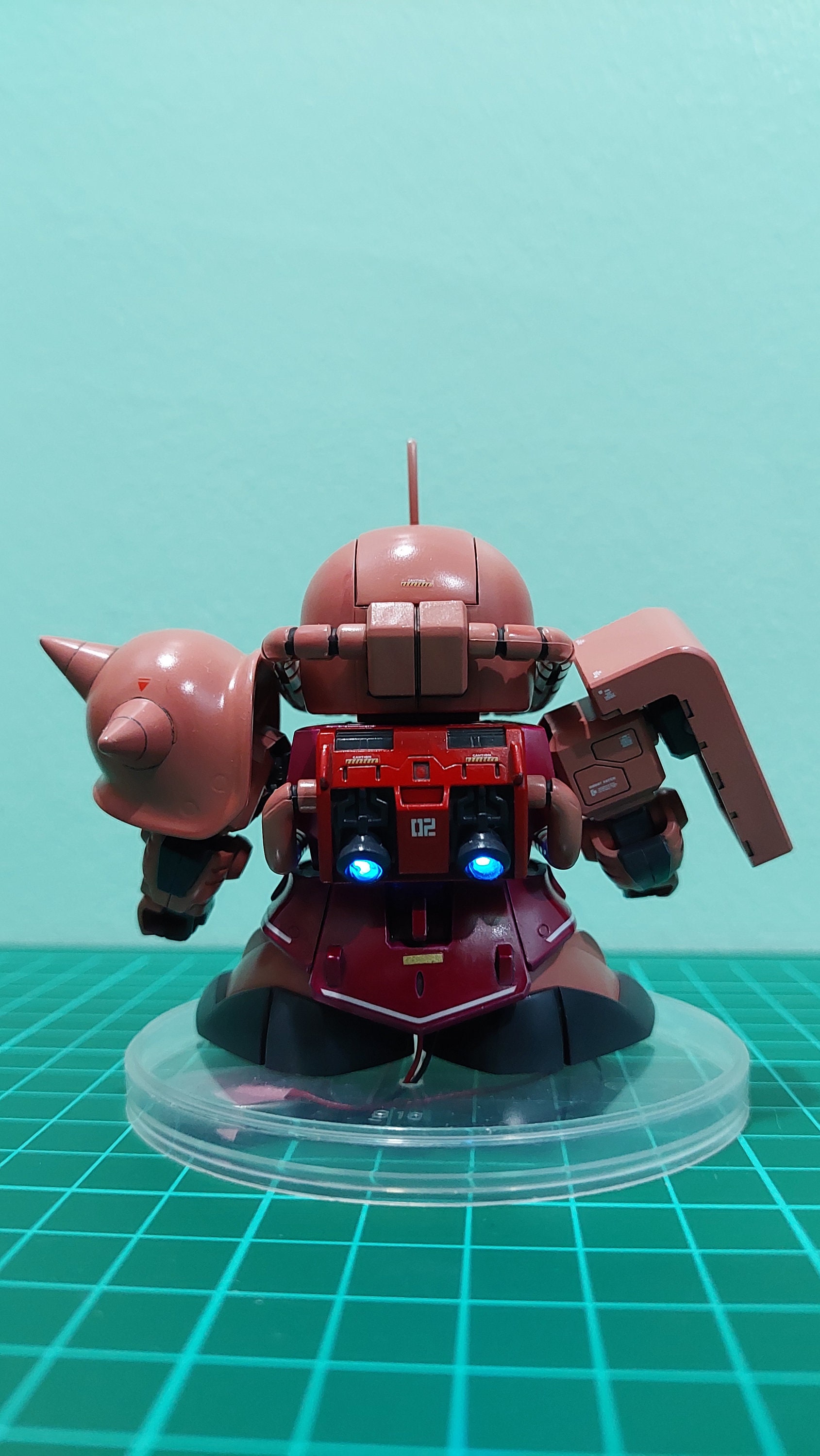 Fully Painted Bandai SD Zaku II with LED | mgmforex.com