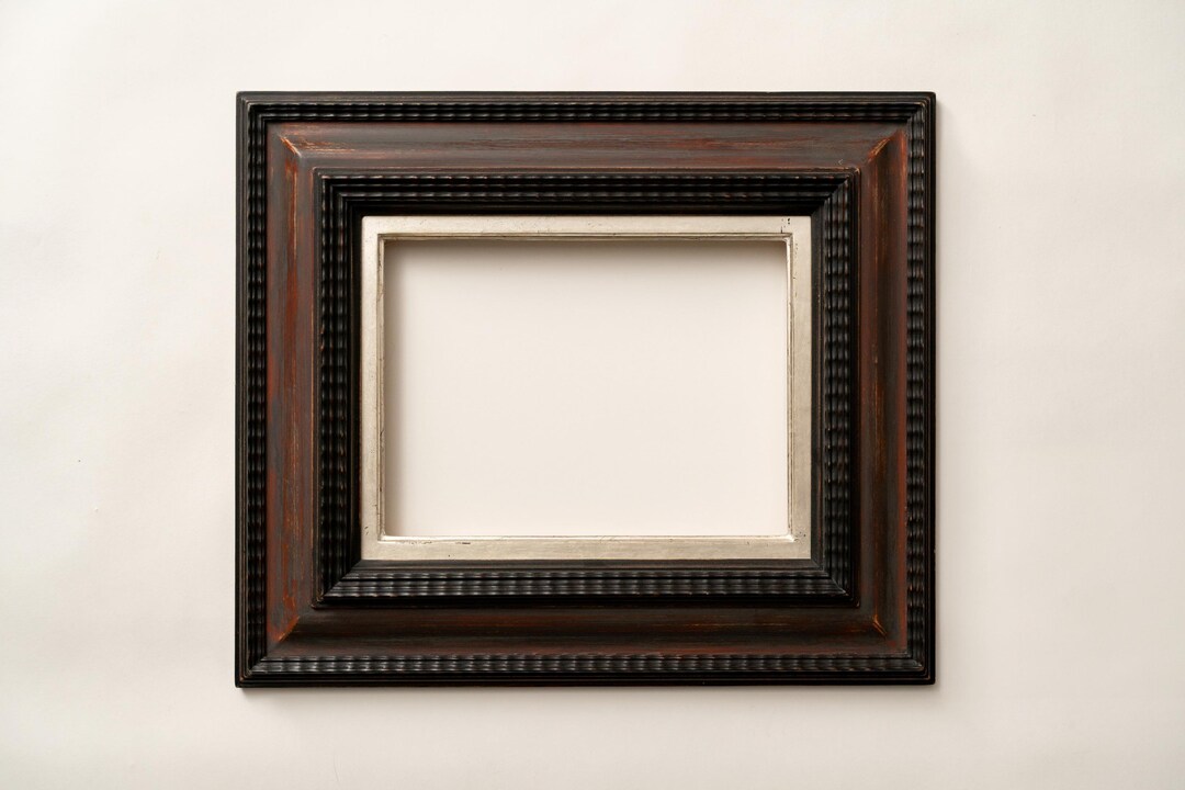 Dutch Ripple Molding Style Frame With Silver Leafed Liner - Etsy
