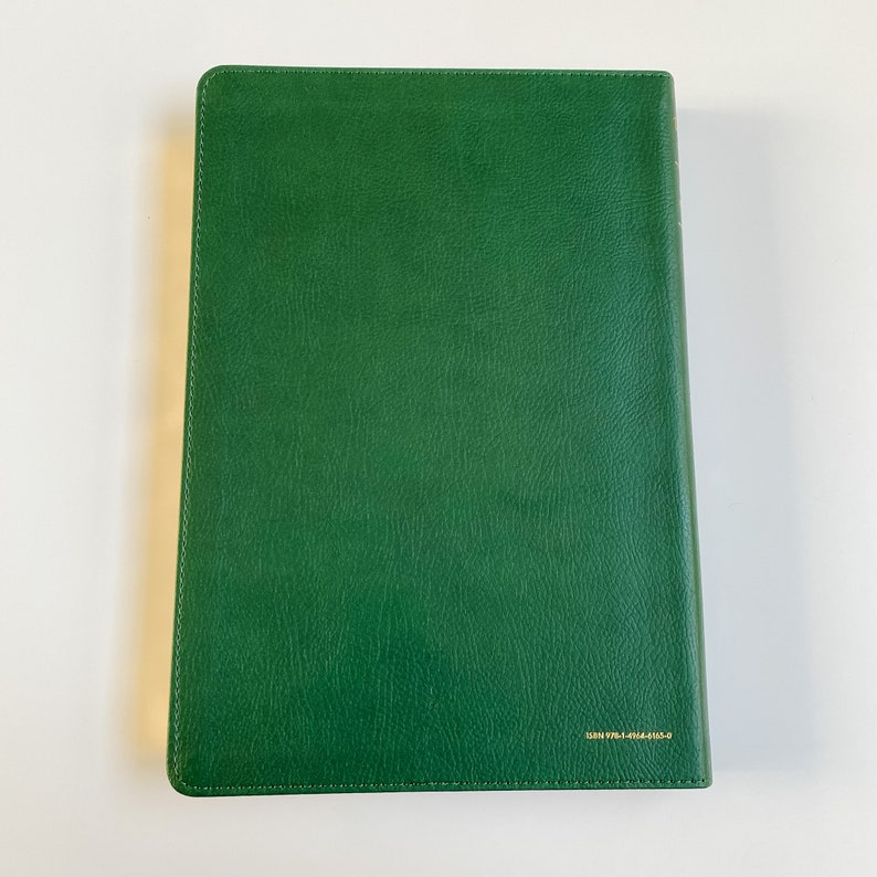 NLT Dayspring Bible - PERSONALIZED - Evergreen With Gold Branch ...
