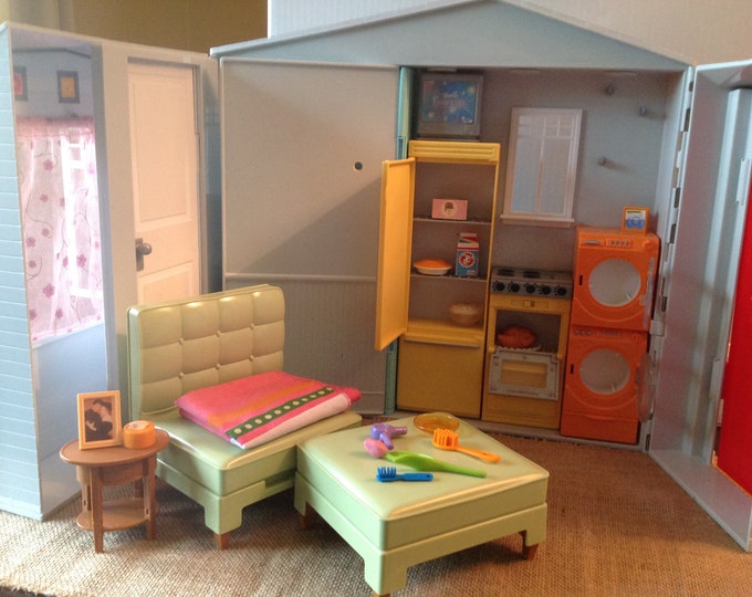BARBIE Totally Real Fold-up House Mattel 2005 - Etsy