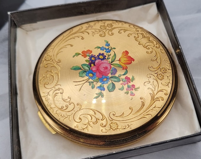 Vintage Stratton Compact 1950s Vintage Collectible Compact Powder, Gold ...