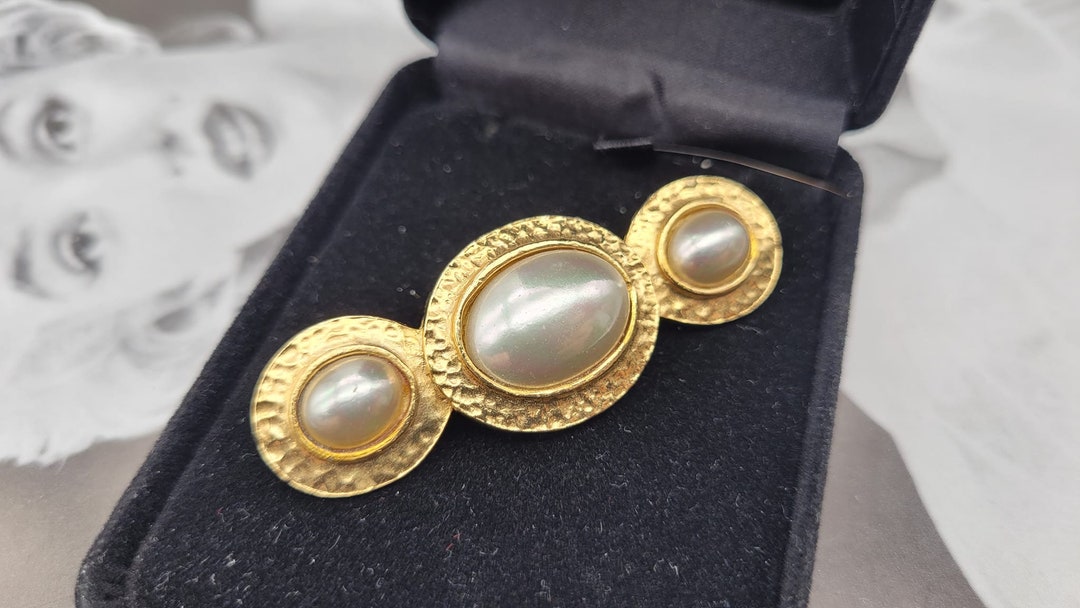 Vintage Monet Bar Gold Plated Brooch, Pearl and Gold Brooch, Mid ...